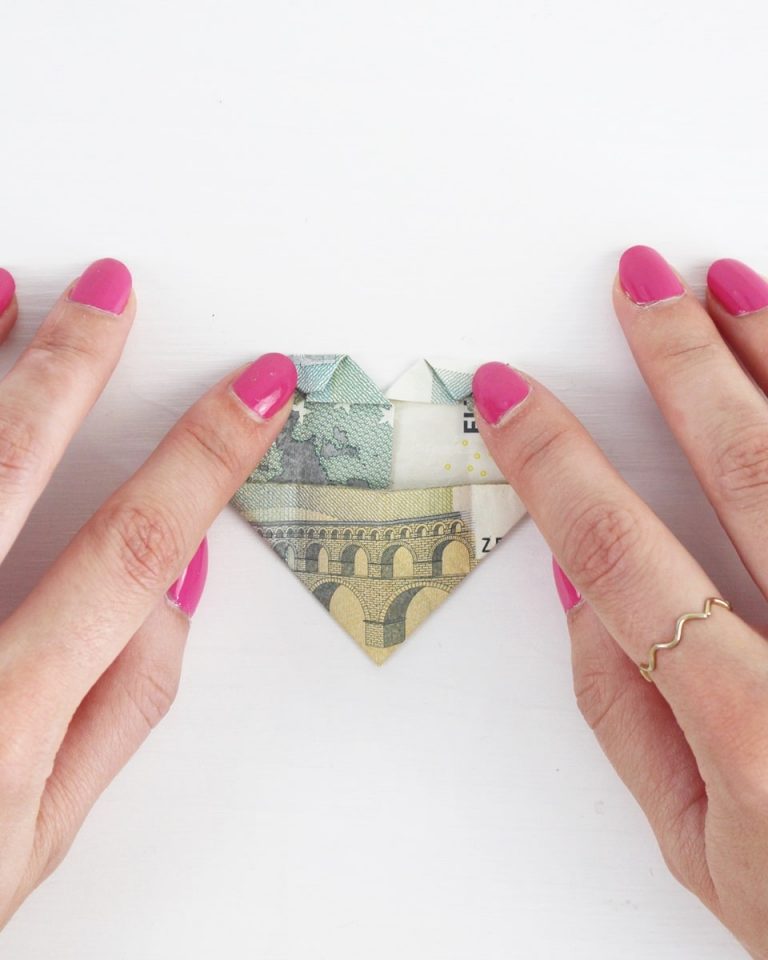 Geldgeschenke - Geldscheine falten: 6 einfache Anleitungen