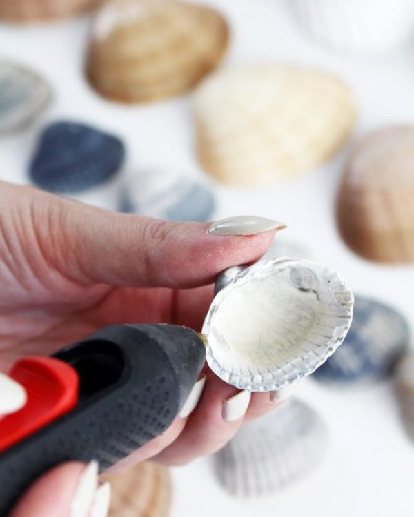 Maritime Sommerdeko: DIY Bild mit Muscheln basteln - 2 Ideen